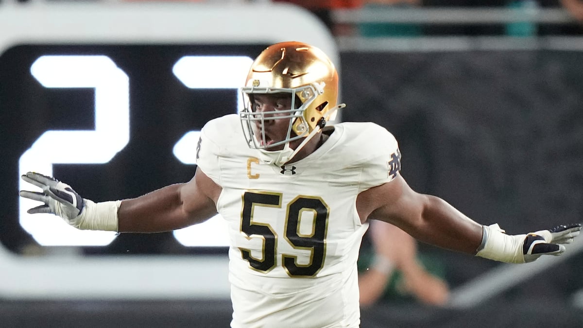 Notre Dame right tackle Aamil Wagner declares for NFL Draft - BVM Sports